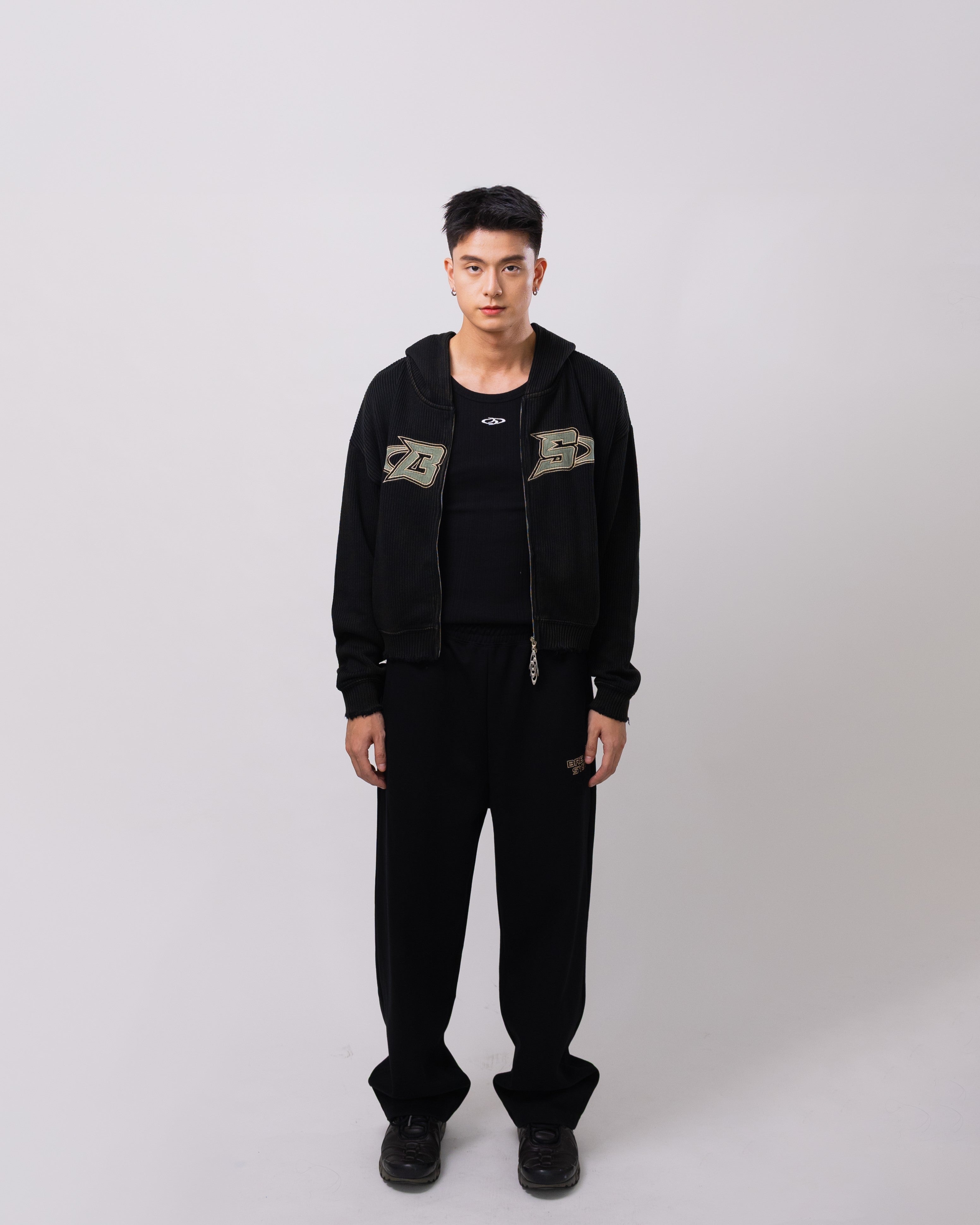 Smoke Black Distressed Zip-up Hoodie – Breaking System
